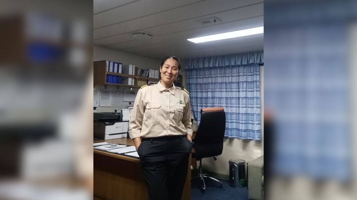 Filipina NAMED Seafarer of the Year in Crew Connect Global Awards