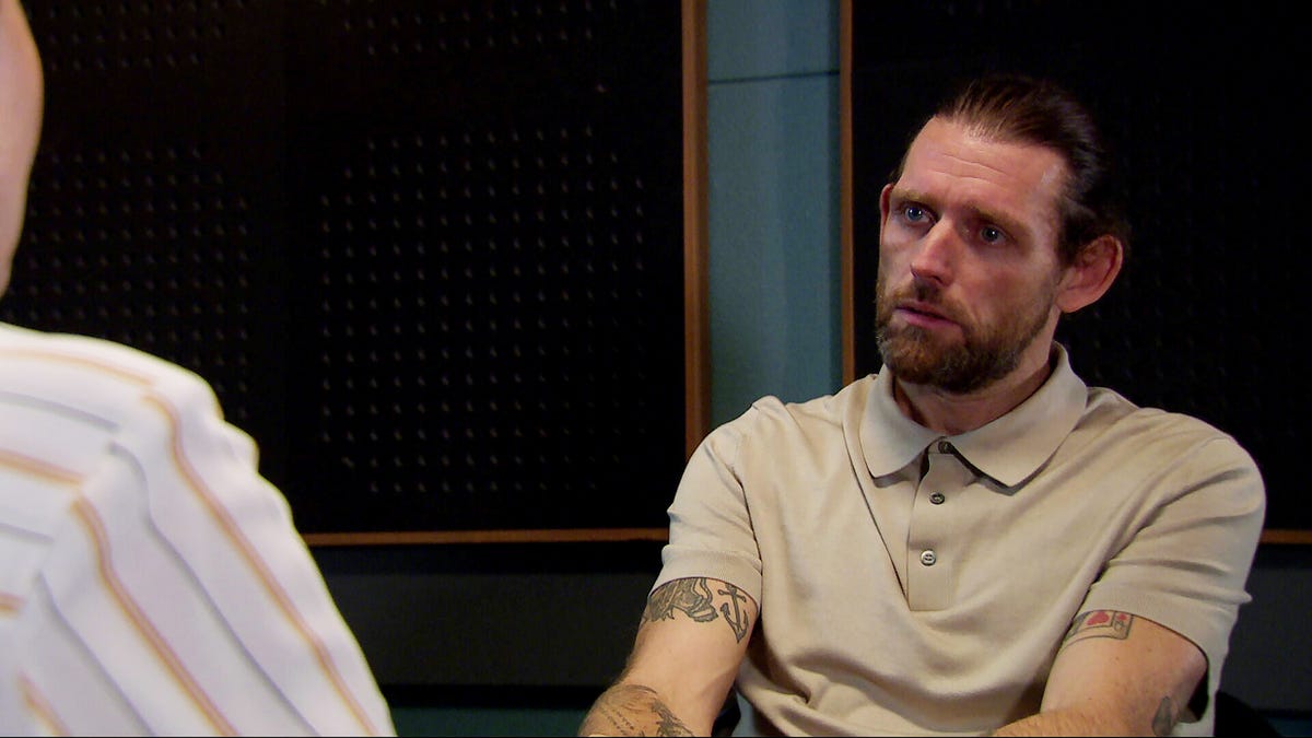 Emmerdale star confirms Kev's exit after brief return - but fans want ...