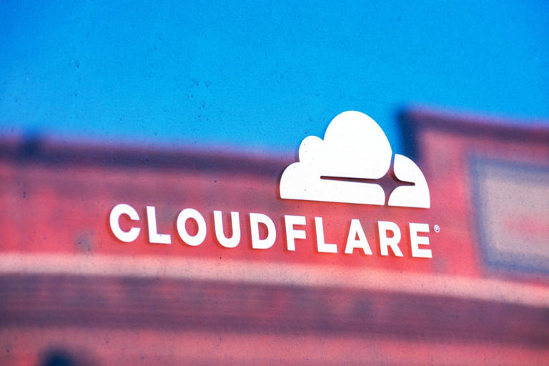 Users report X, NJ Transit site are down as Cloudflare probes internal ...