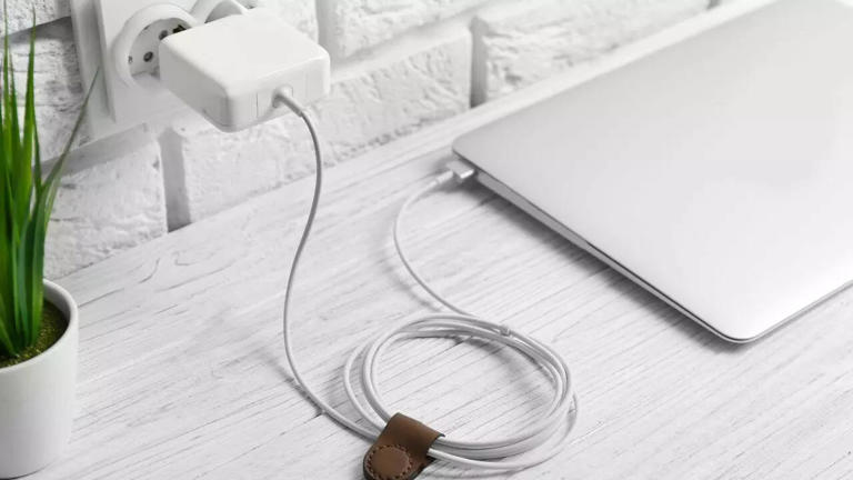 Is it safe to keep your laptop plugged in all the time; here’s the answer