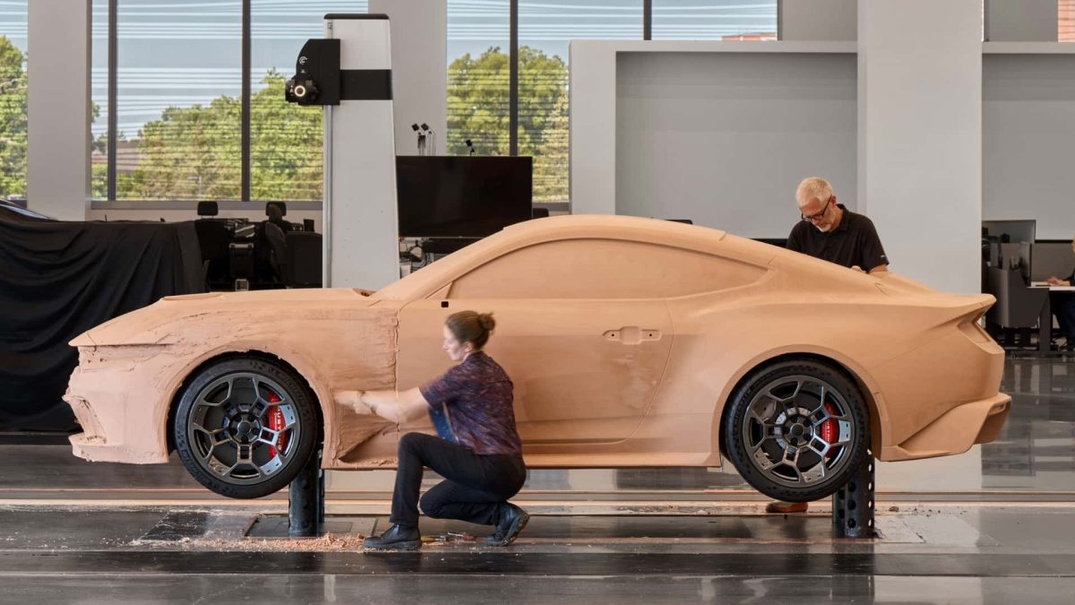 Dearborn: il nuovo World Headquarters Ford prende forma