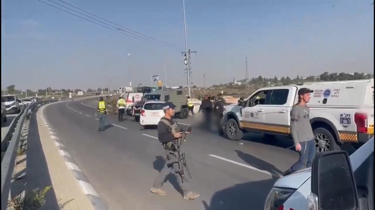 One Israeli killed and three wounded in West Bank attack