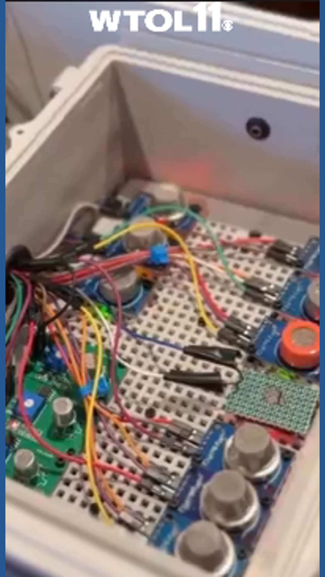 Teens create device that can detect lung cancer