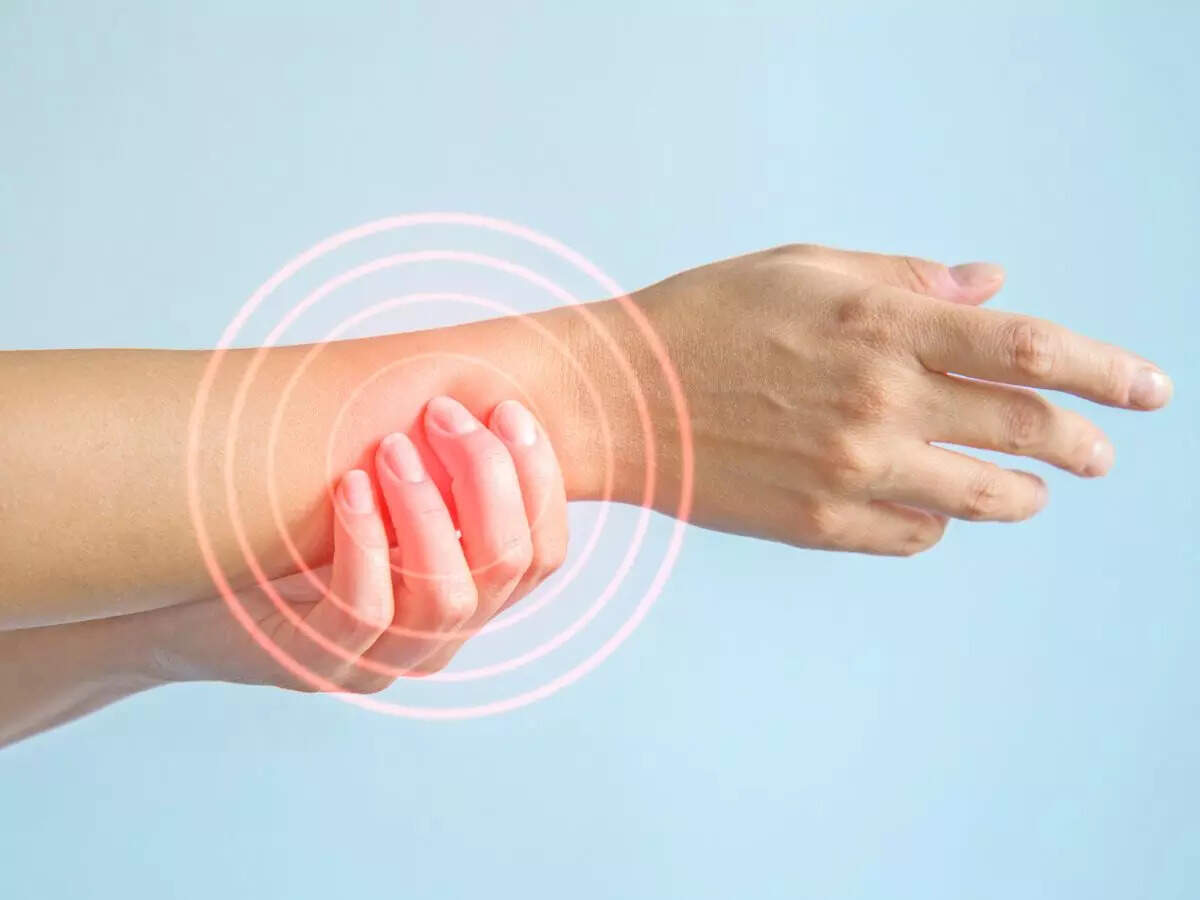 That cracking sound while lifting something? It might be arthritis ...