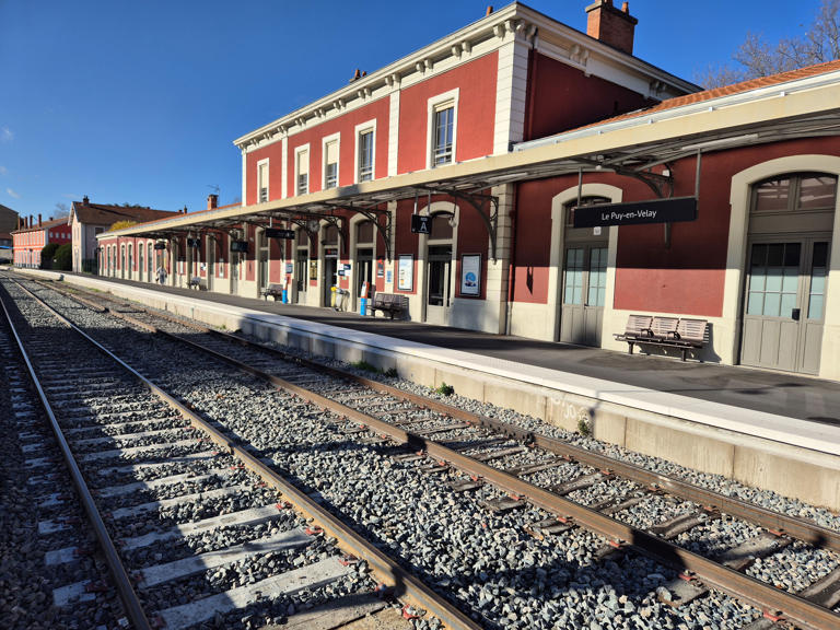 SNCF : Les travaux se poursuivent sur la ligne Le Puy/Firminy