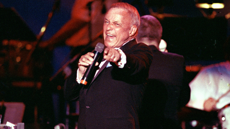 Frank Sinatra's Favorite Tomato Sauce Was A Fresh Italian Classic