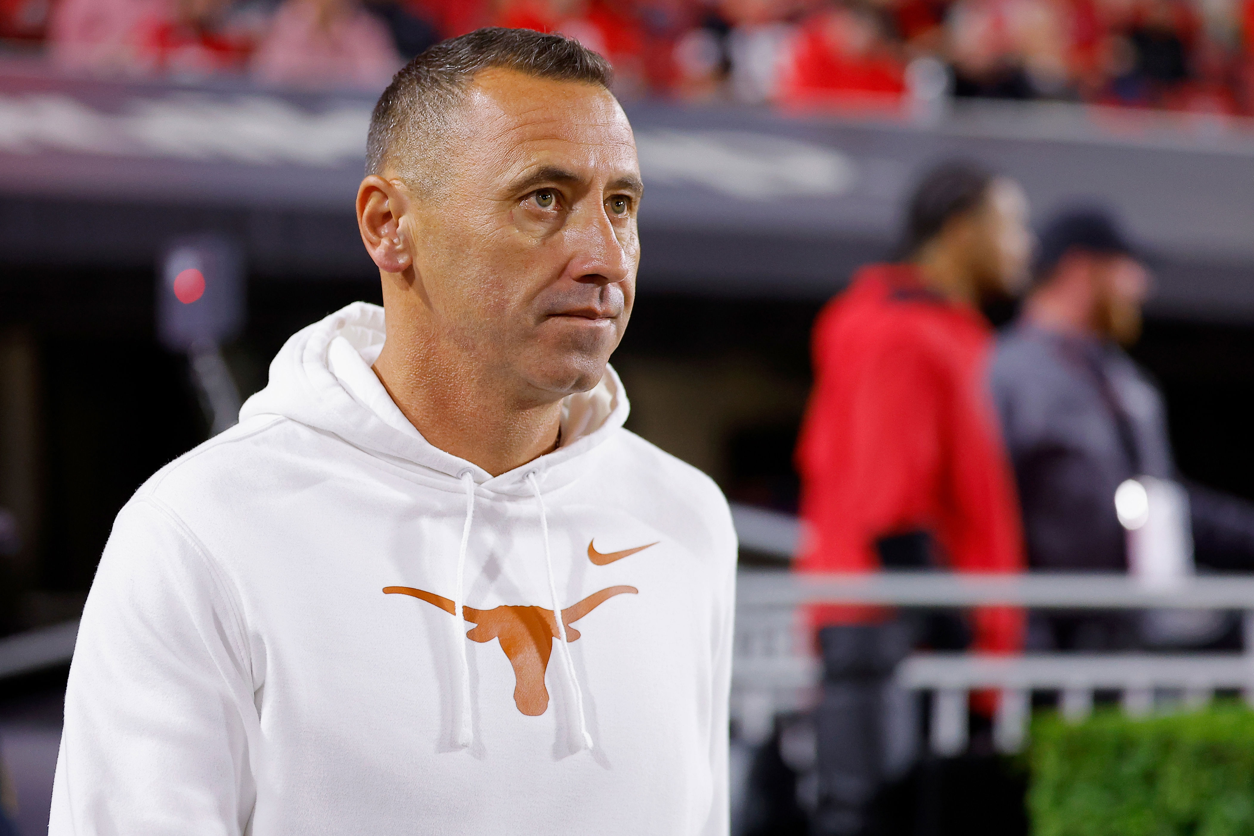 Steve Sarkisian sounds off on Notre Dame skipping bowl game after CFP snub