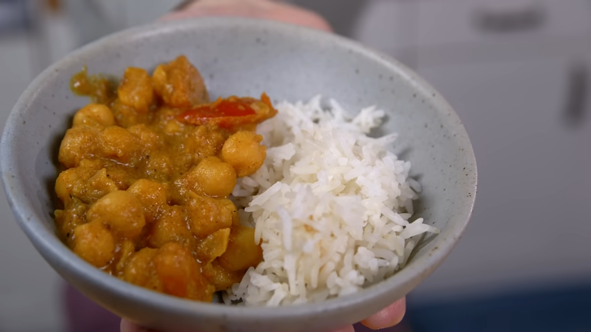 How to make a simple and delicious chickpea curry