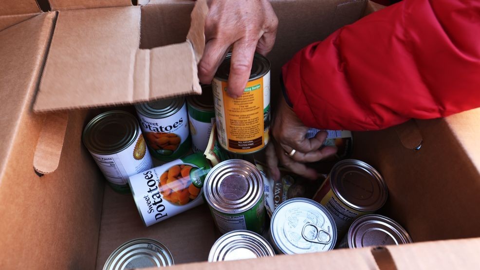 Catholic Charities boosts Thanksgiving aid with 1,000 extra meal kits ...