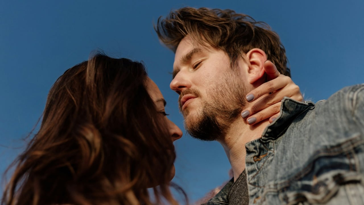 16 Reasons Real Women Appreciate a Strong Man Who Takes Charge