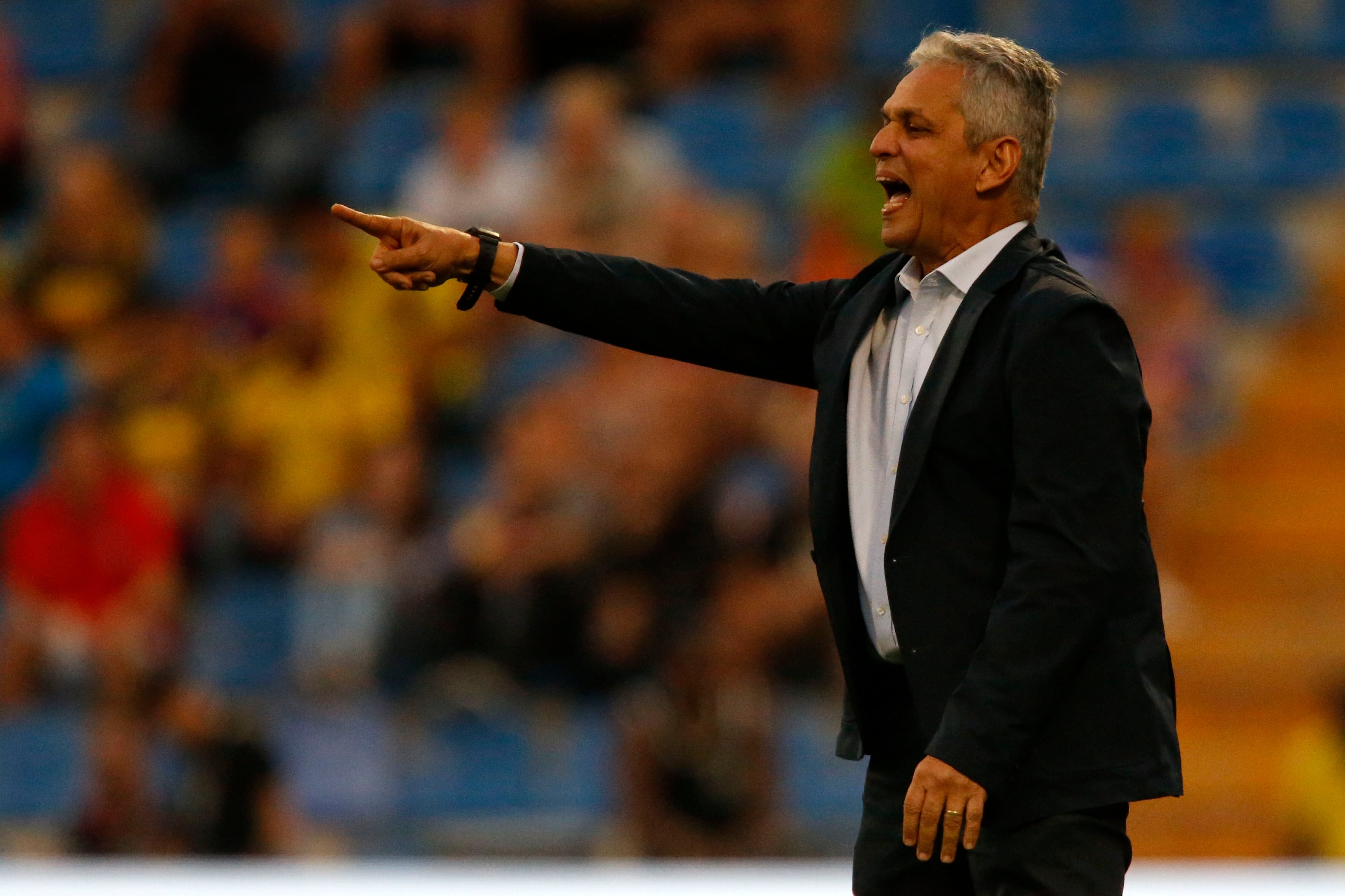 Reinaldo Rueda lo pasa mal en Costa Rica: organización hostiga al DT de ...