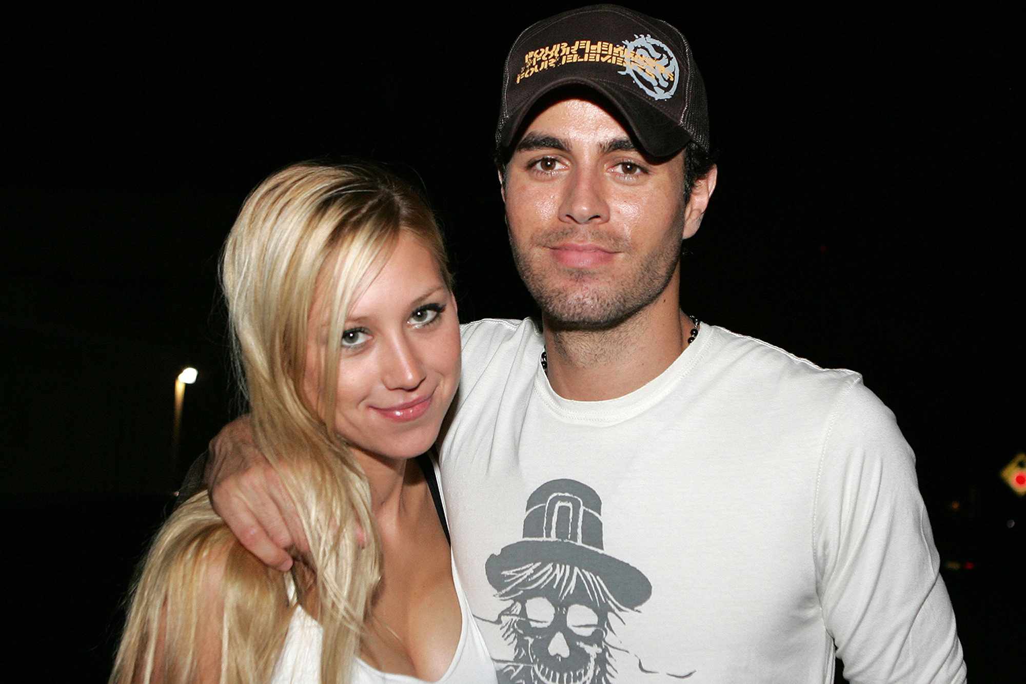 Pregnant Anna Kournikova and Enrique Iglesias Are 'So Excited' for Baby ...