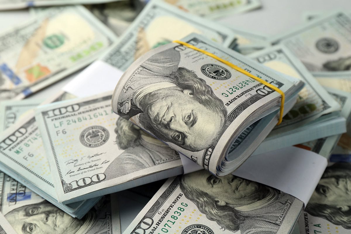 10 signals that you're on the path to financial stability