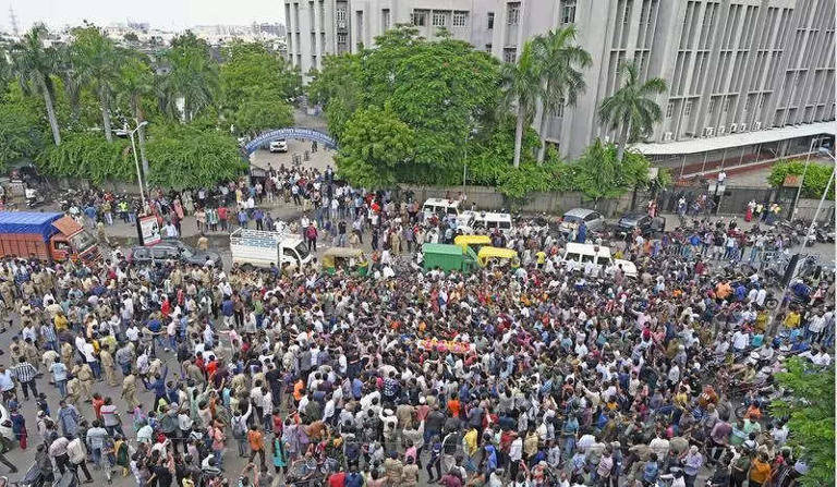 Parents want proof of Seventh Day Adventist School’s recognition