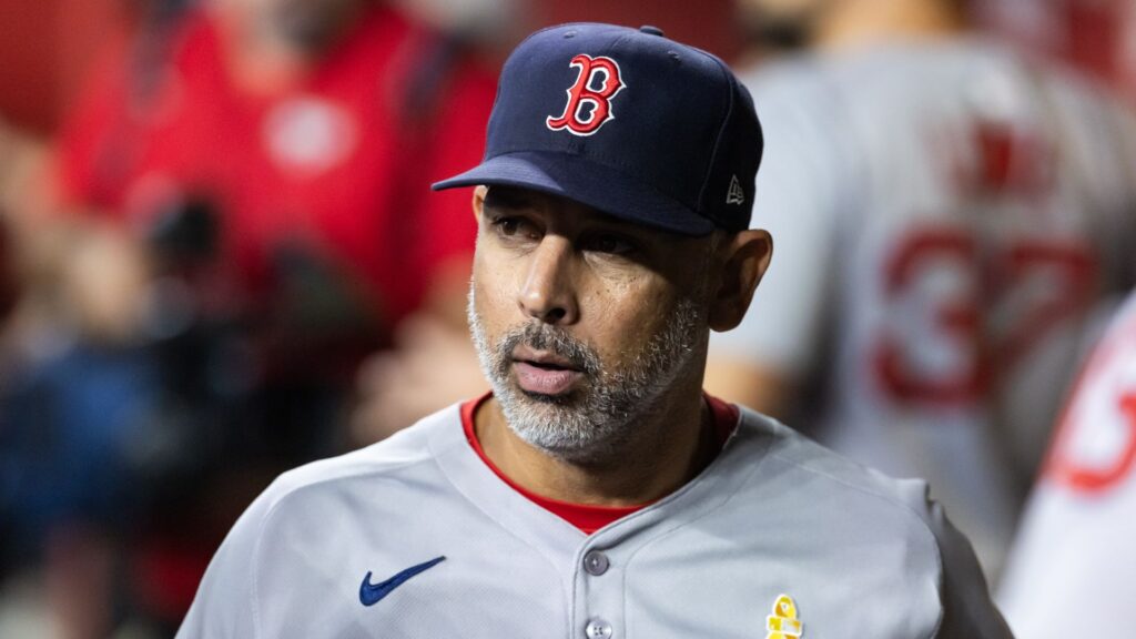 MLB analyst makes alarming prediction for 2026 Red Sox