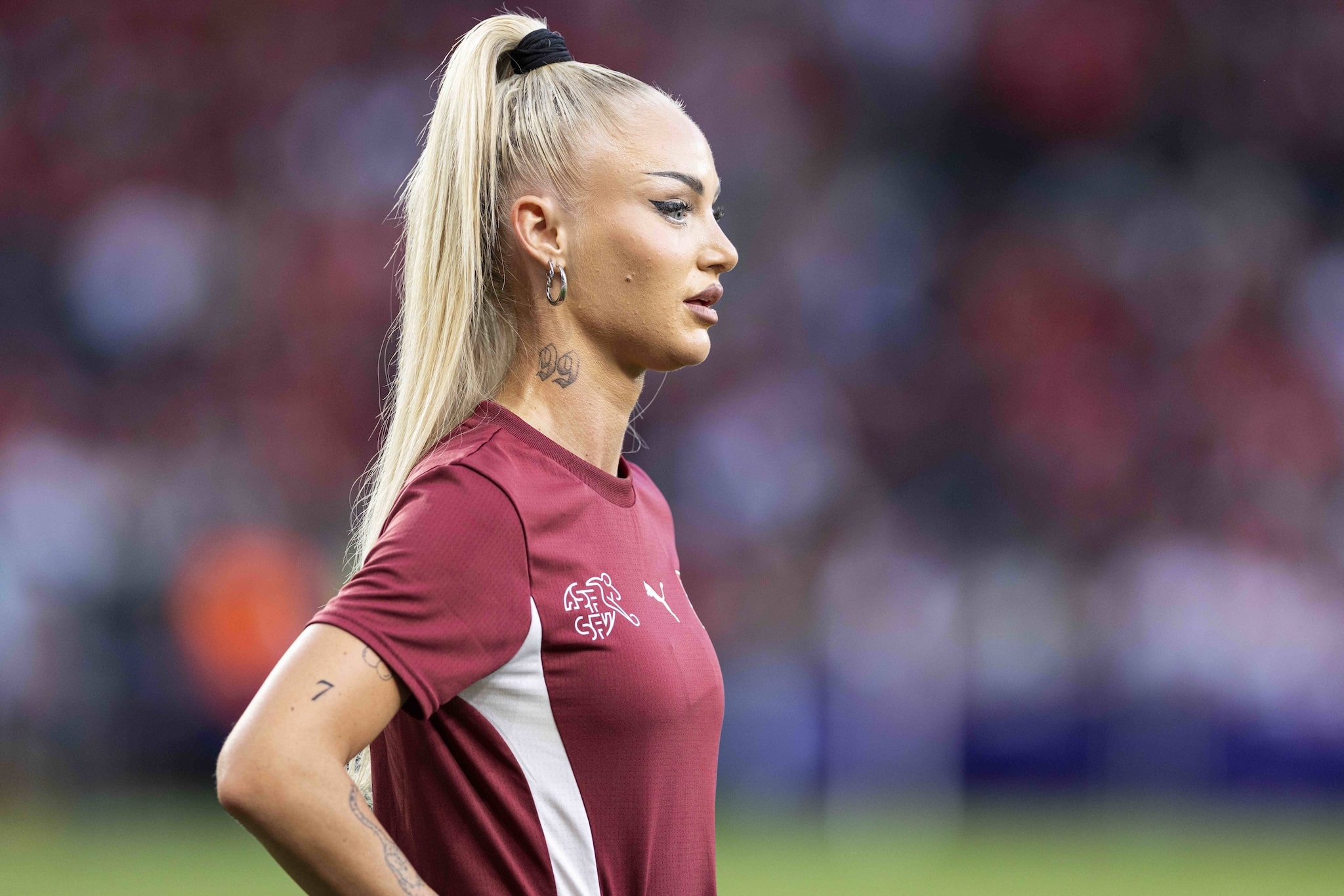 Alisha Lehmann joutui jälleen rikoksen uhriksi – ”Ole hyvä ja siivoa ...