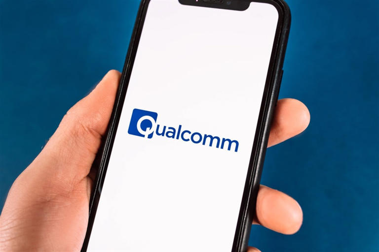 Qualcomm's Bulls Are Running Out of Room to Be Wrong