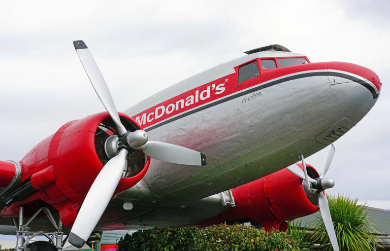 29 truly unusual fast food restaurants