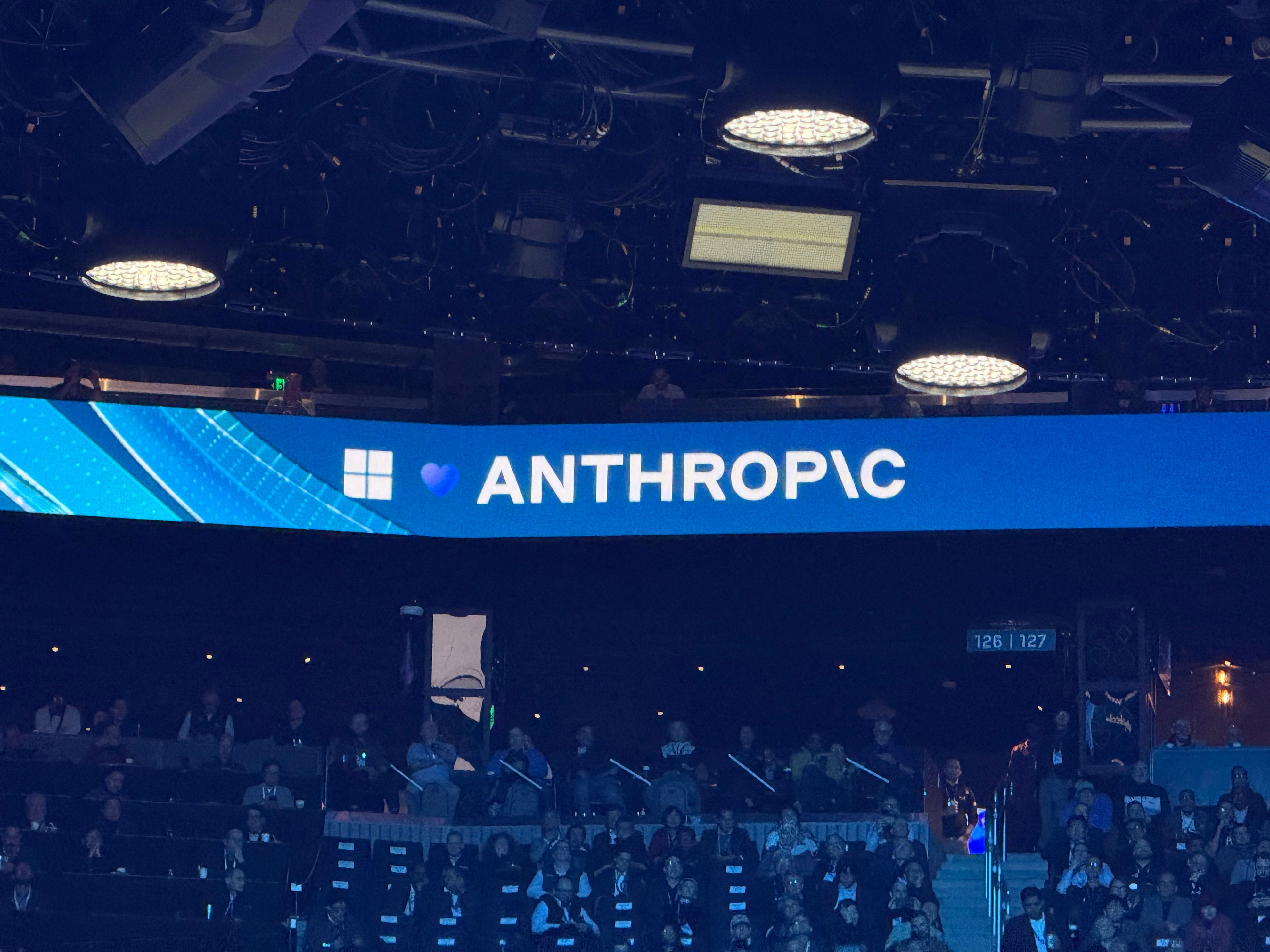 Microsoft Integrates Anthropic's Claude into Copilot