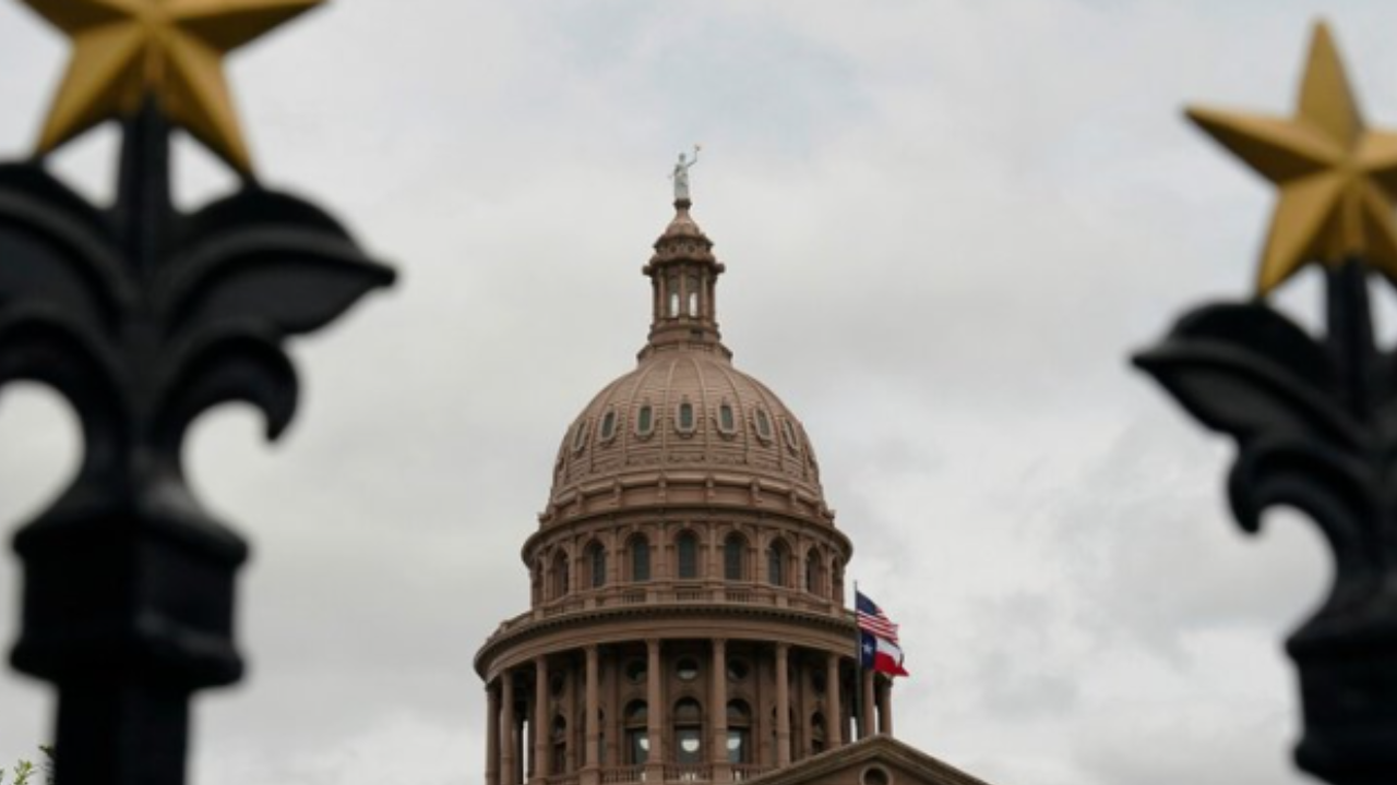 ‘Maps Racially Gerrymandered...’: Federal Court Bars Texas ...