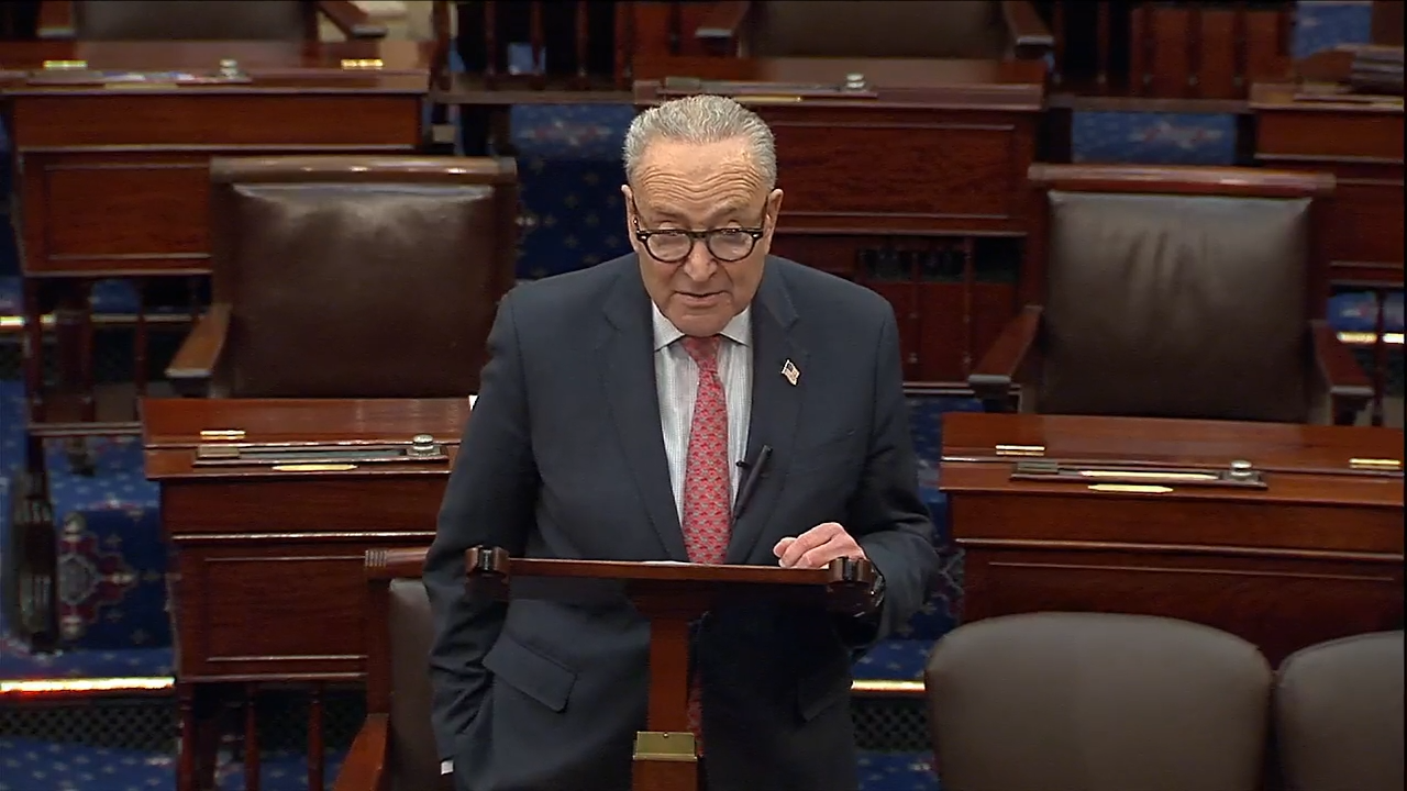 'There's Only One Right Answer': Chuck Schumer Puts His Foot Down ...