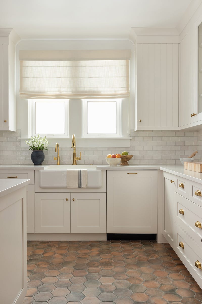 25 kitchen curtain ideas that make your space feel instantly cozier