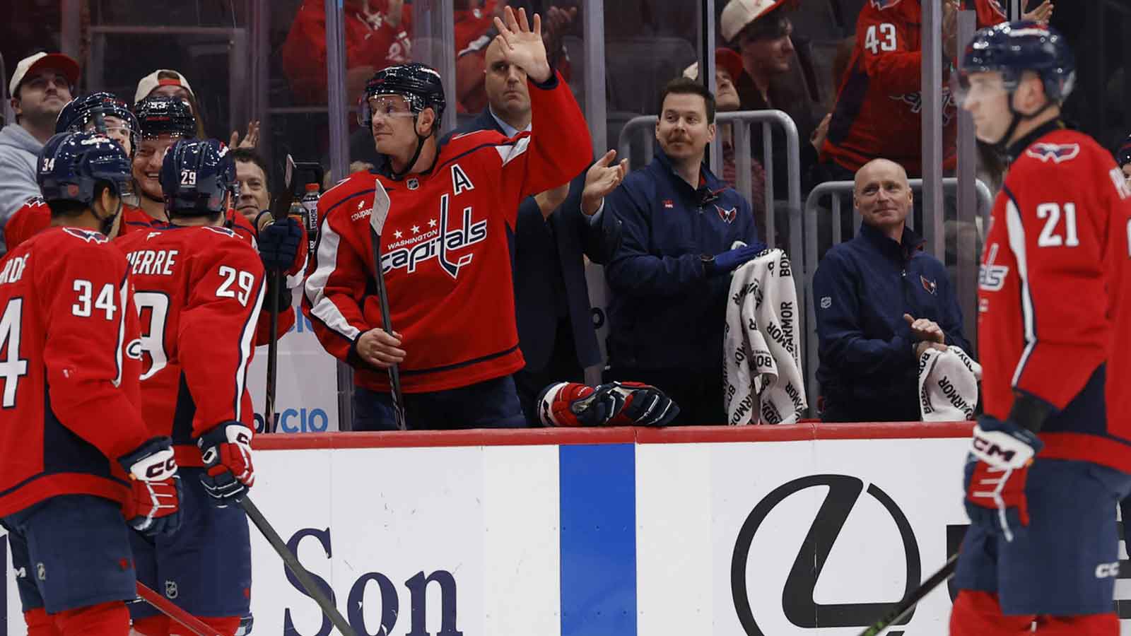 Capitals’ John Carlson passes Nicklas Backstrom on all-time list during ...
