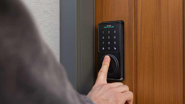 Wyze Lock Bolt v2 Smart Lock