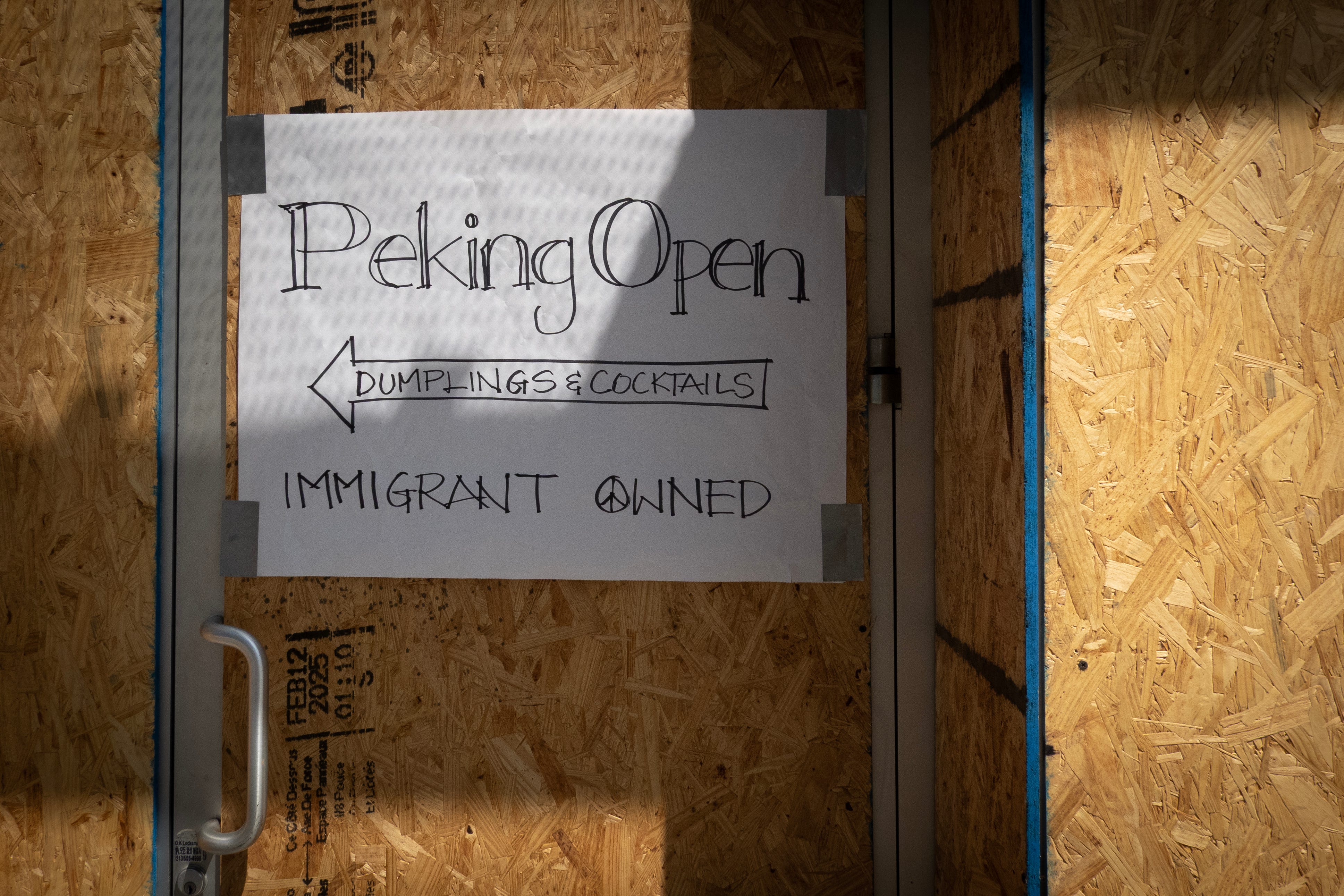 L.A. Latino-owned businesses taking financial hit due to ICE raids: report