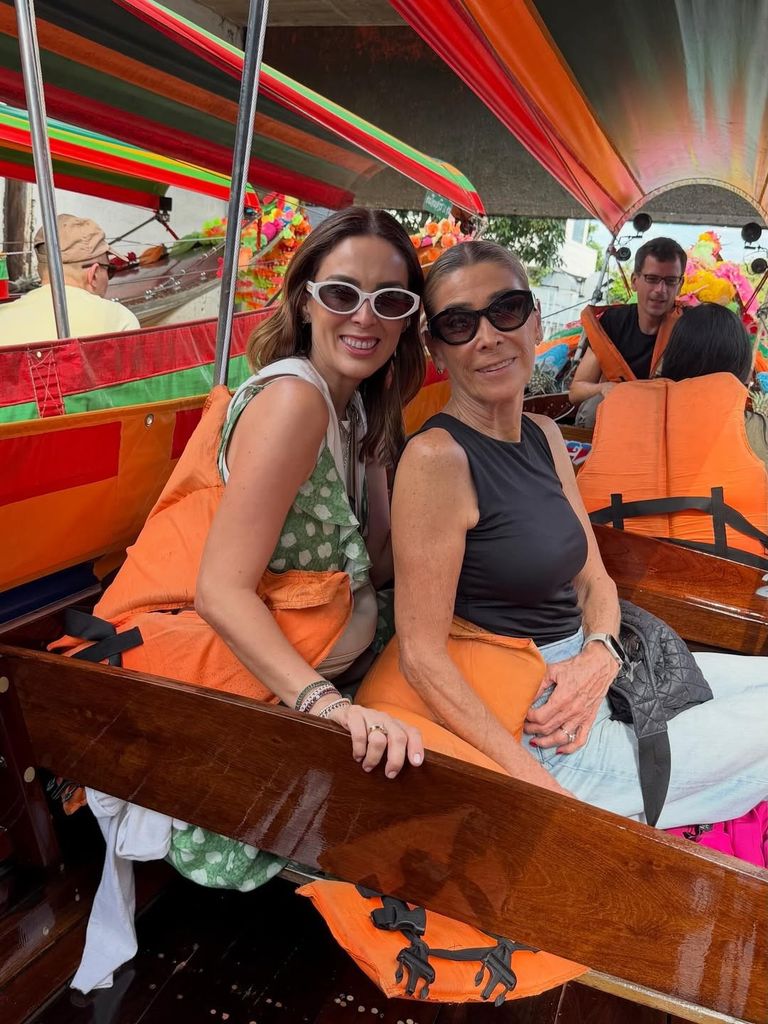 Jacky Bracamontes llega a Tailandia acompañada de su mamá para Miss ...