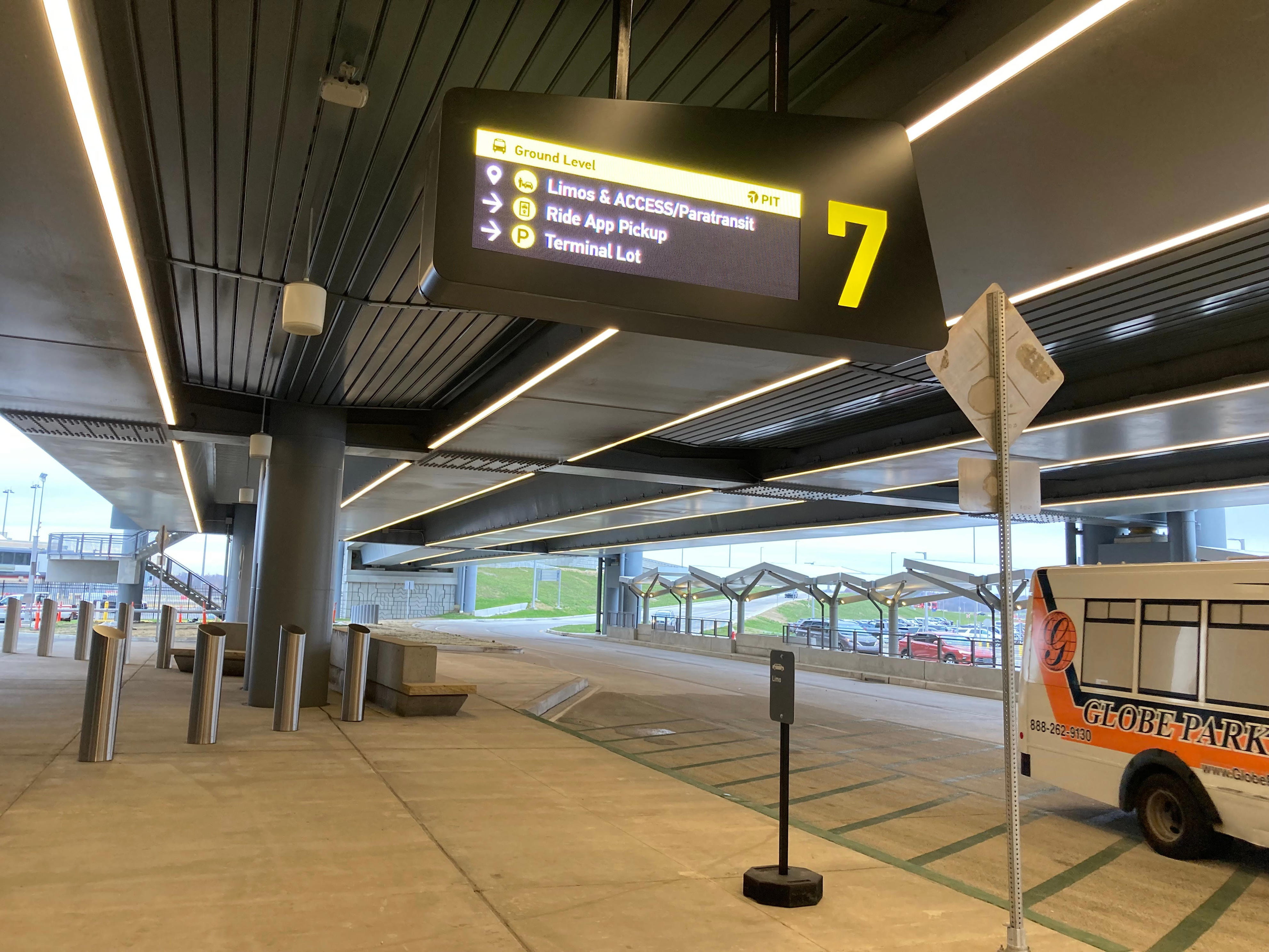 Pittsburgh's airport is considering an automatic shuttle