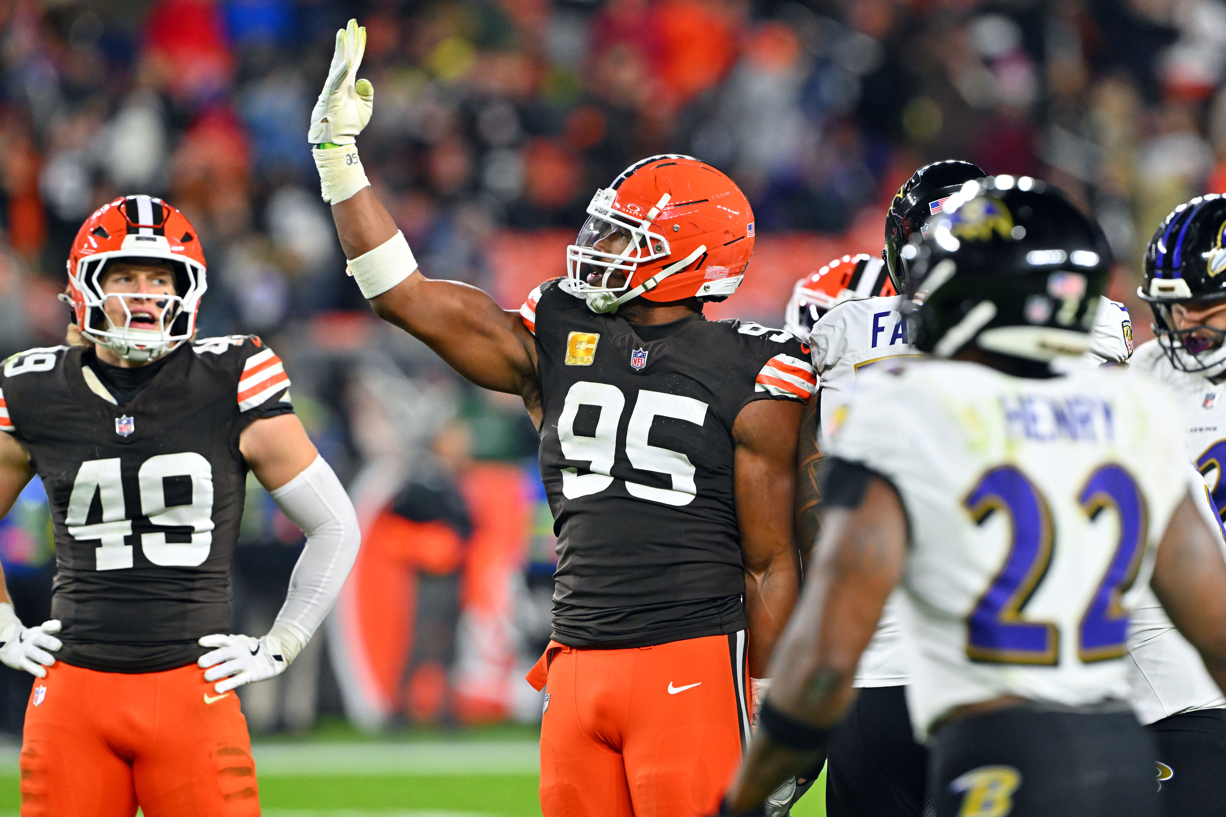 ESPN talking head: Myles Garrett setting sack record on bad team is ‘awful’