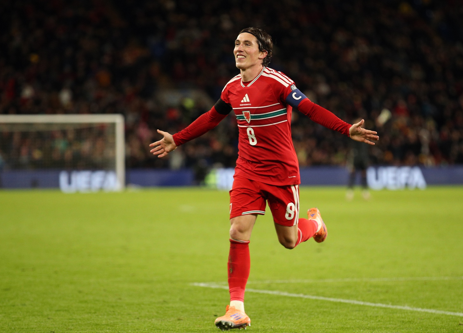 7-1. Gales se da un festín para alcanzar la repesca