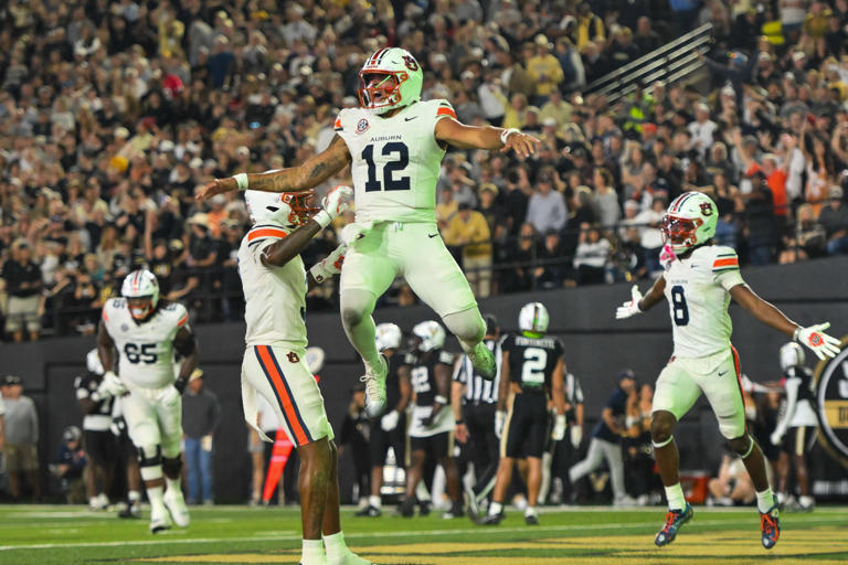 College football: SEC standings through Week 12