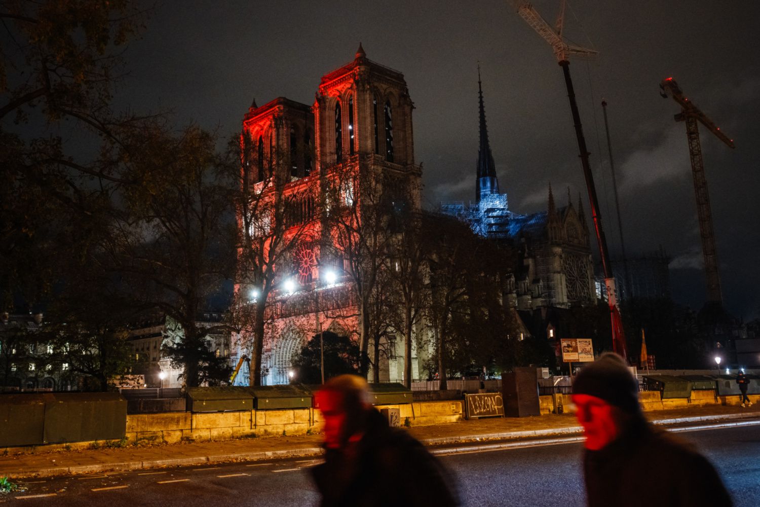 Notre-Dame, le Sacré-Cœur... Pourquoi ces monuments s'illumineront-ils ...