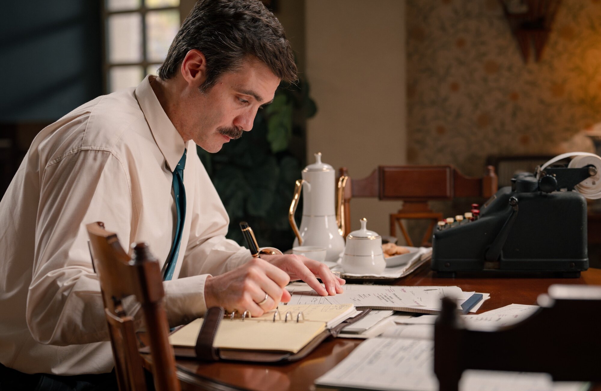 'Sueños de libertad' se interpondrá en el camino de Andrés y disgustará a Cloe por el uniforme