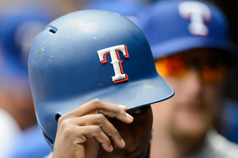 Rangers actively looking to trade pair of World Series champions: Report