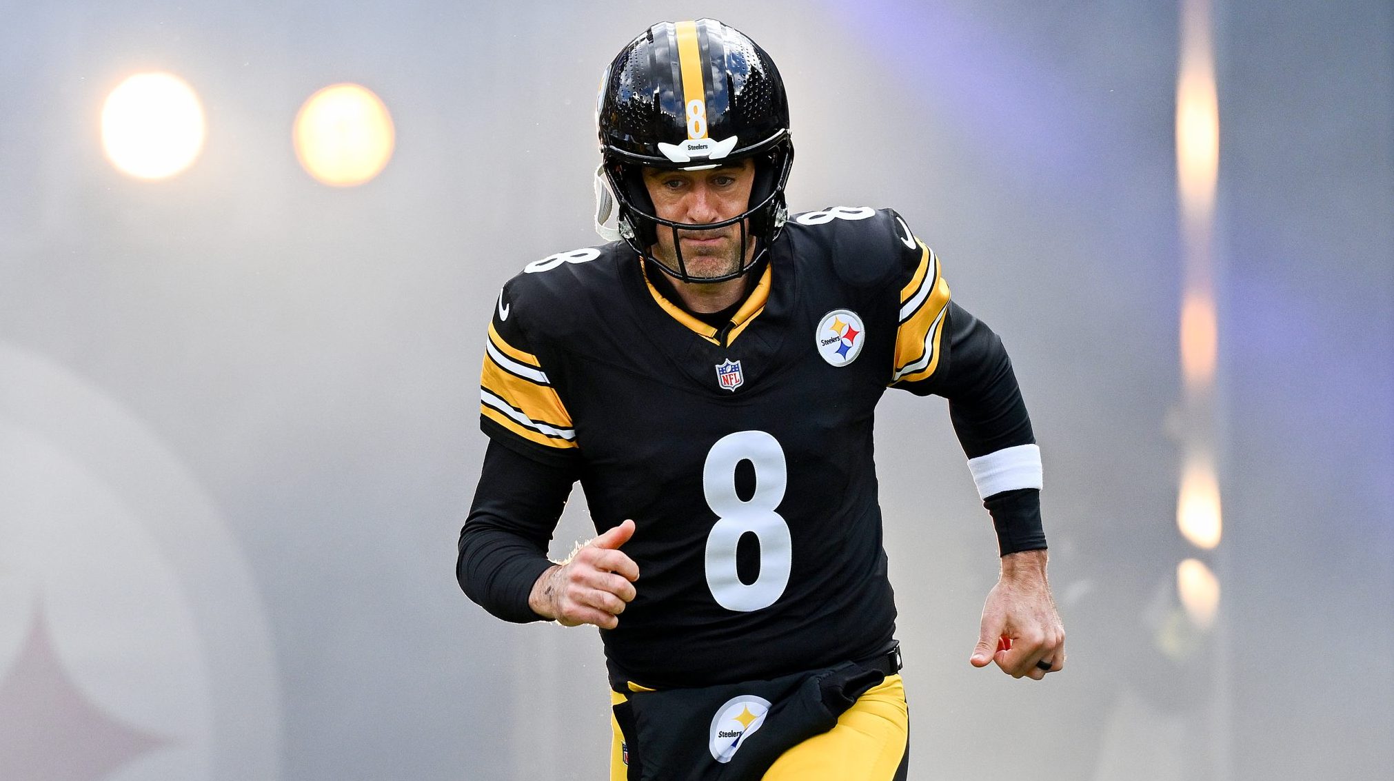 Aaron Rodgers Injury: Steelers QB Gets Good News Ahead of Bears Game