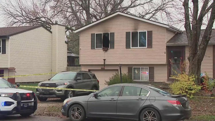 Police: Investigators believe man intentionally set house fire that ...