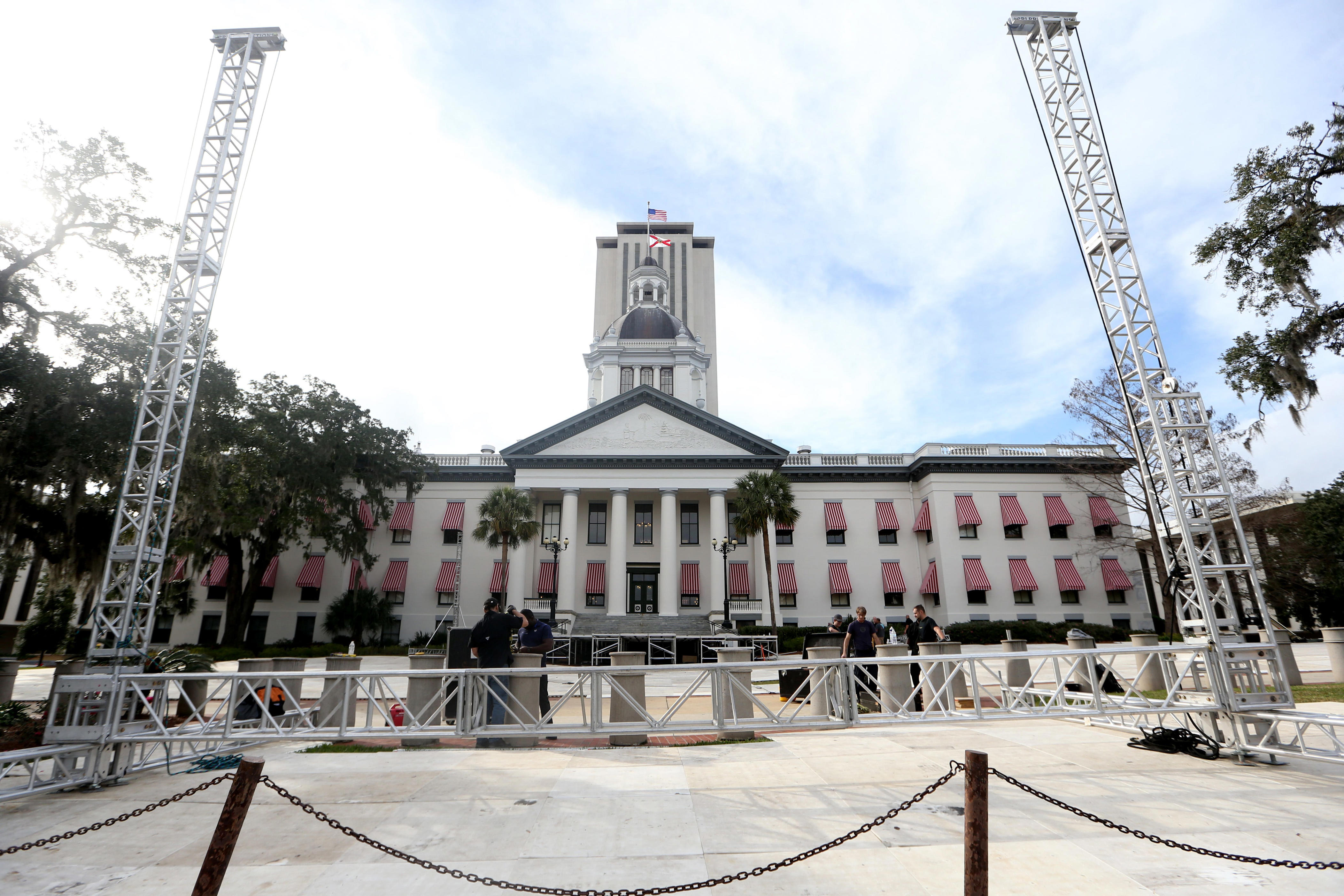 Florida could allow faith-based content in domestic violence programs