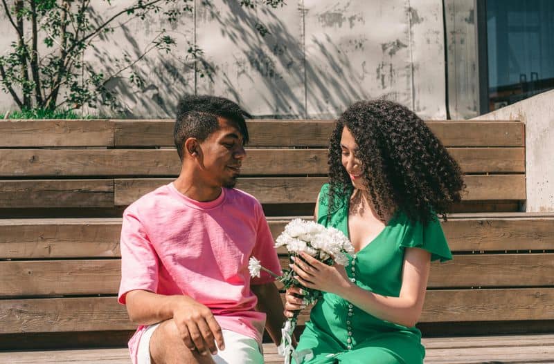10 Toxic Relationship Habits We Mistake for Love