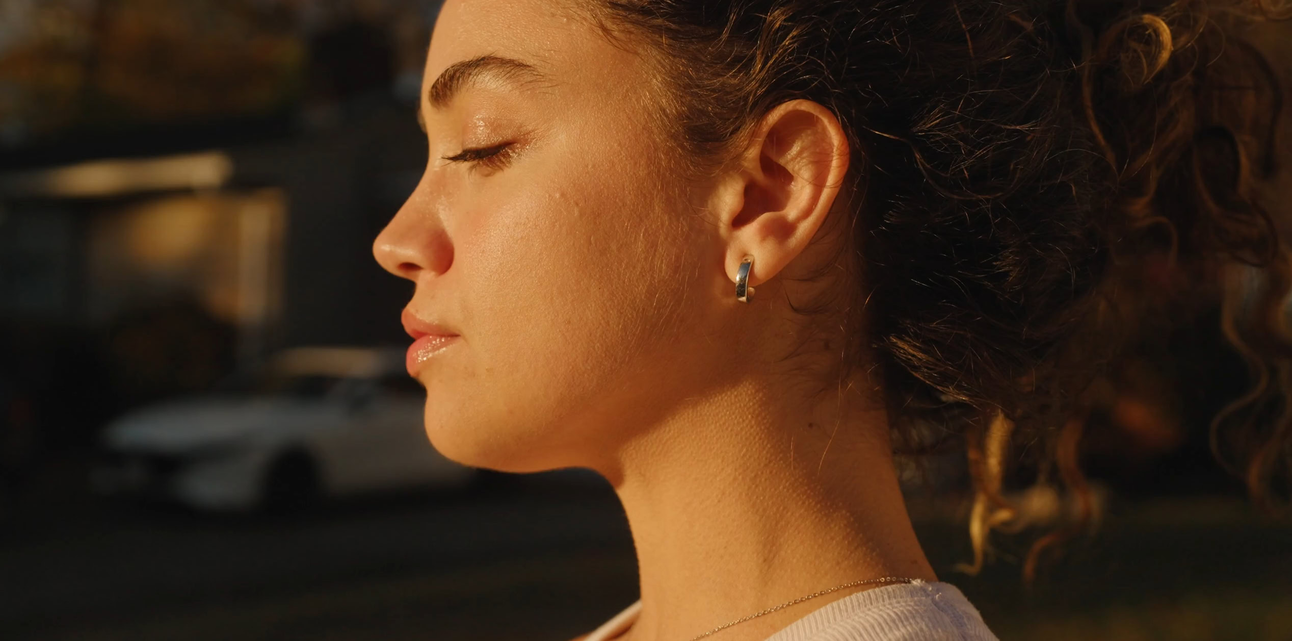 Lumia 2 merges fine jewelry with blood flow-tracking insights