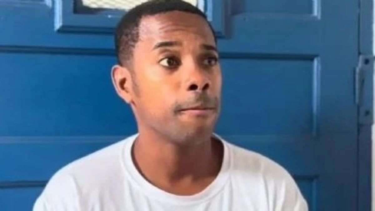 Robinho: Defesa adota nova estratégia para levar ex-jogador ao regime ...