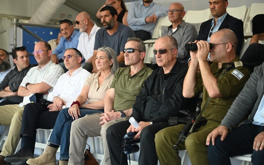 Gov’t officials tour Jordanian border, aiming to bolster ‘settlement ...