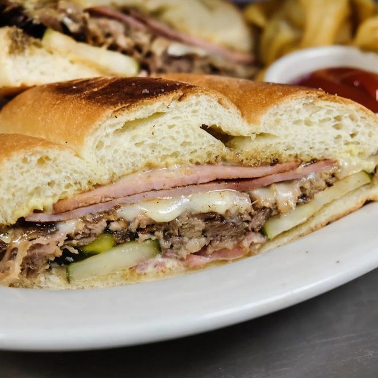 Utah Places With Oversized Pork Tenderloin Sandwiches Worth Every Bite