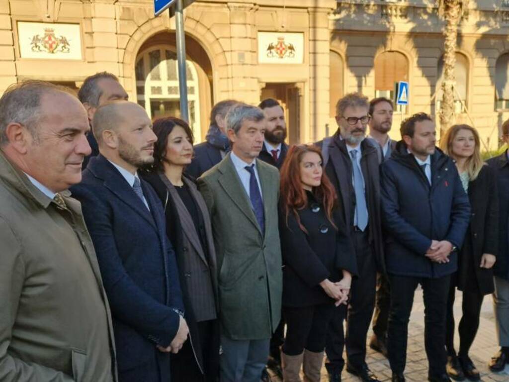 Sanità, l’opposizione presenta a Bucci la contro-riforma: “No azienda ...