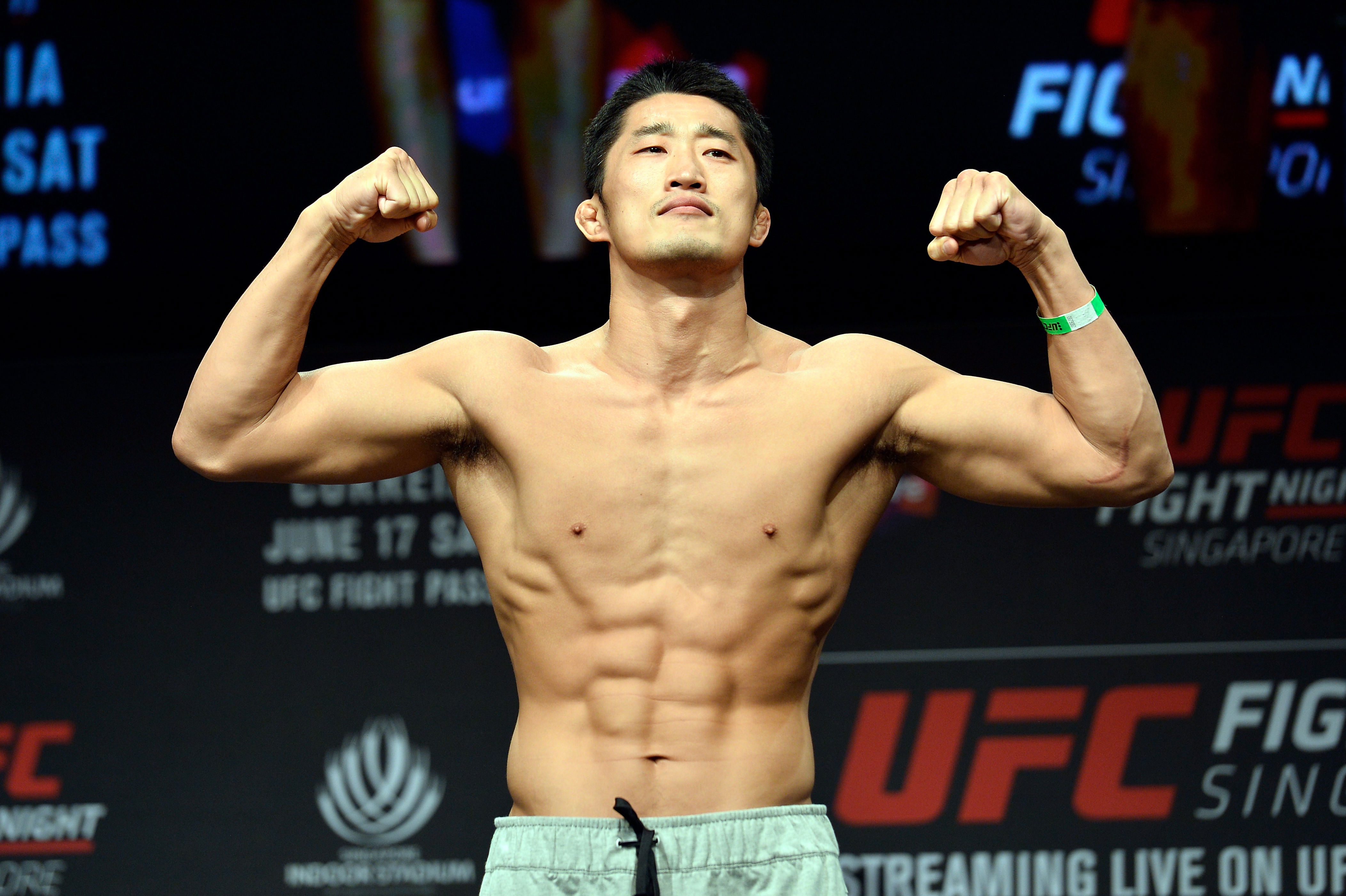 "I was that absent-minded" - Physical: Asia Team Korea's Kim Dong-hyun ...