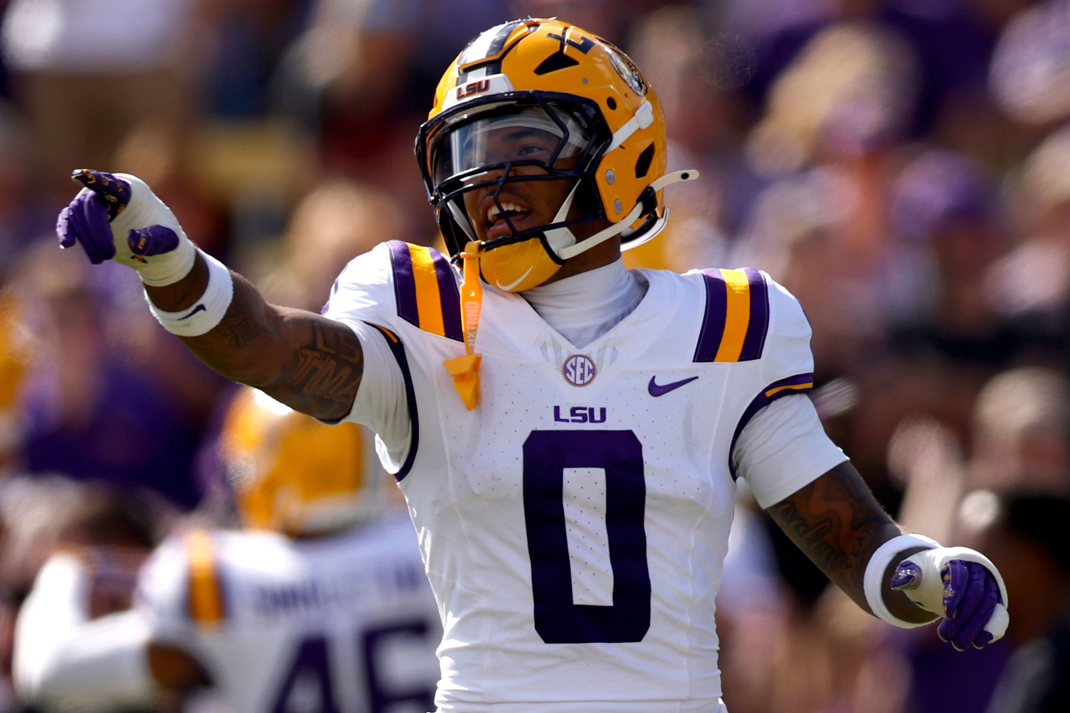 2 major college football coaches emerge as top candidates for LSU job