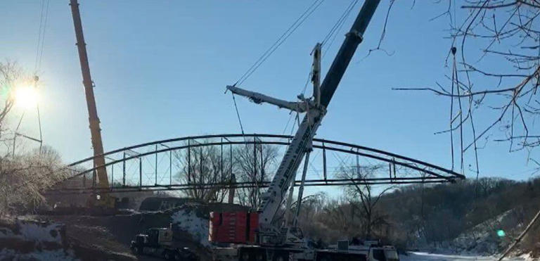 Construction of new pedestrian bridge causes Sibley Park road closure