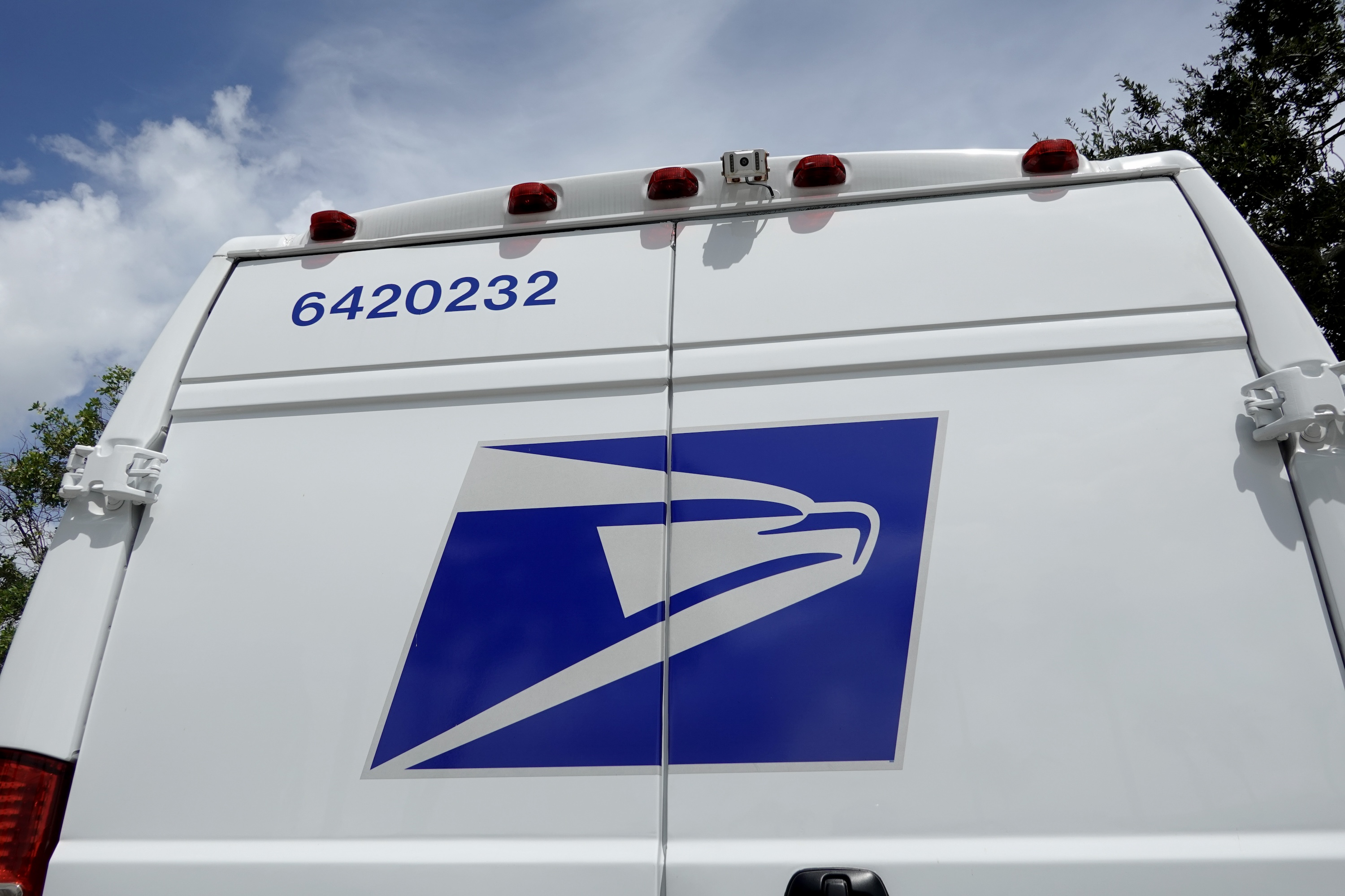 USPS Looks to Retailers to Scale Last-Mile Delivery Partnerships